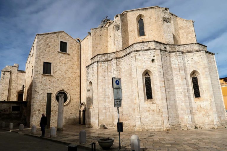 Barletta – city attractions, map, sightseeing, accommodation. A short ...