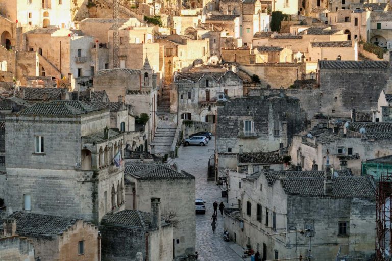 Matera: the biggest attractions (map, sightseeing plan, monuments ...
