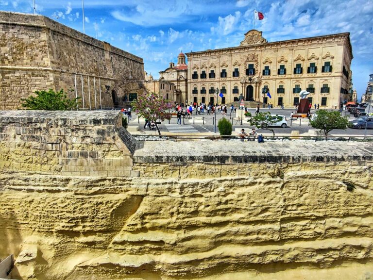 Valletta and Birgu: Top Attractions (Map, Tour Plan, Tickets ...
